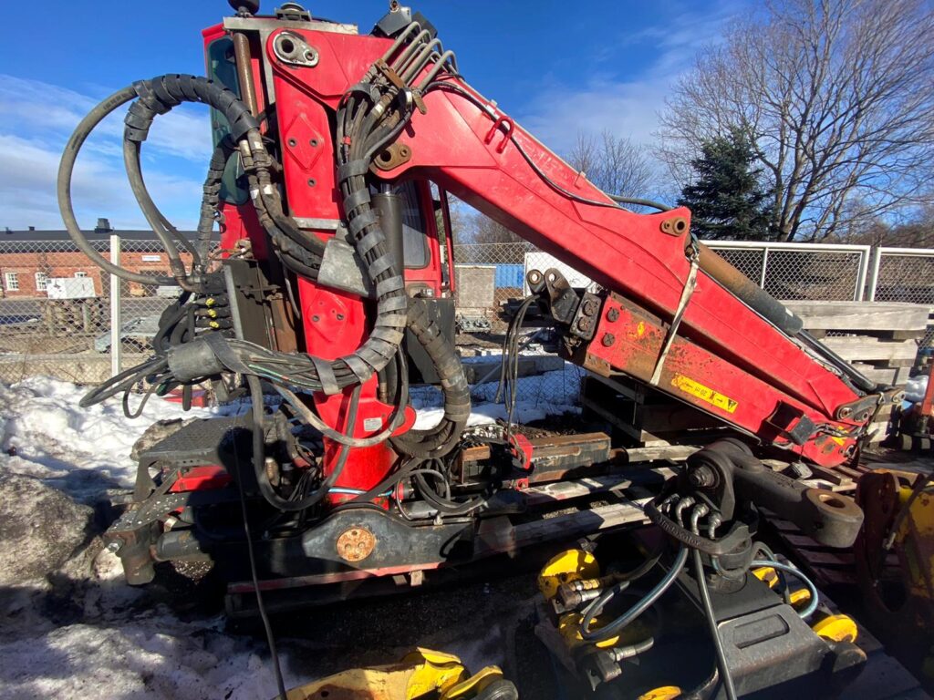 Timber Handling Crane HIAB 108 STH-14 ~ Forest Steel OÜ